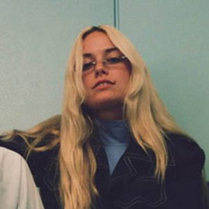 Ashe Singer Interview - "Moral Of The Story," Writing Her Songs