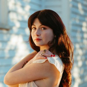 Willow Avalon Interview - New EP, Stranger, Drivin, Songs