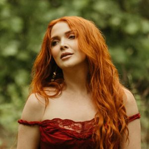 Caylee Hammack Interview - Family Tree, The Hill, New Album