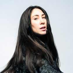 RuthAnne Singer Songwriter Interview - Hit Songs, The Moment